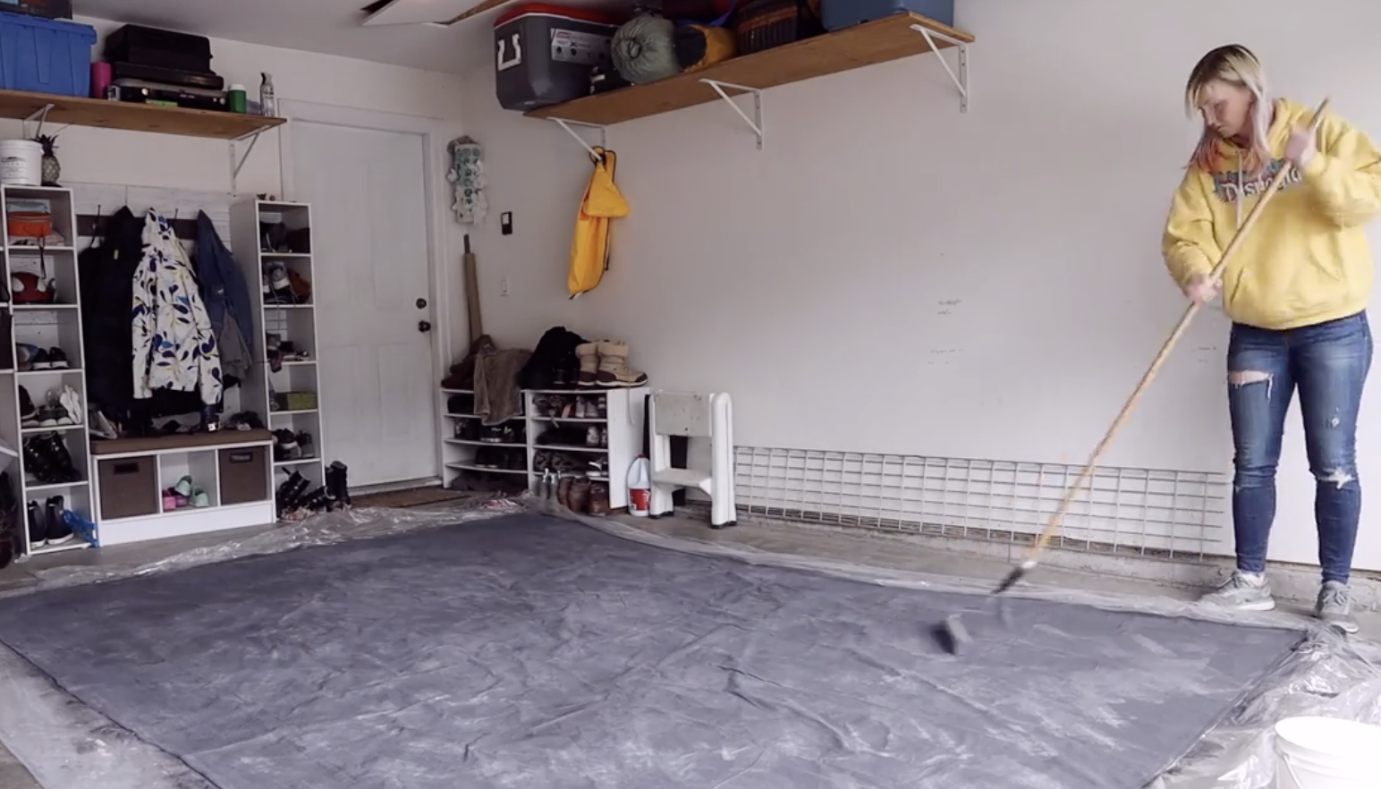 DIY Painted Canvas Backdrop for Photographers with Anna Hurley