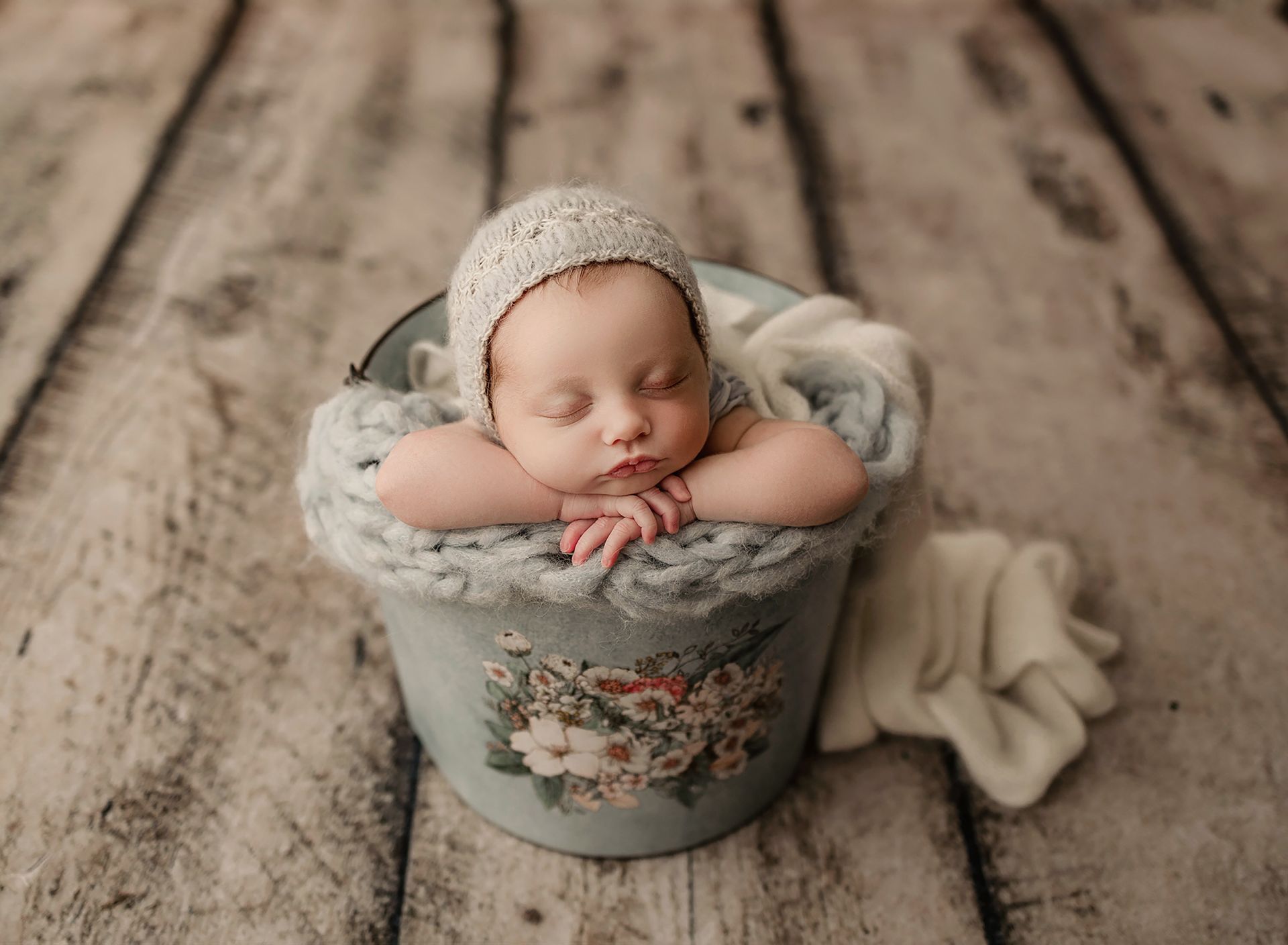 Newborn Photography Course: Master Posing, Lighting and Editing with iris and Willow Photography